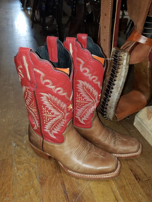 Rusty Spur Saddle Shop